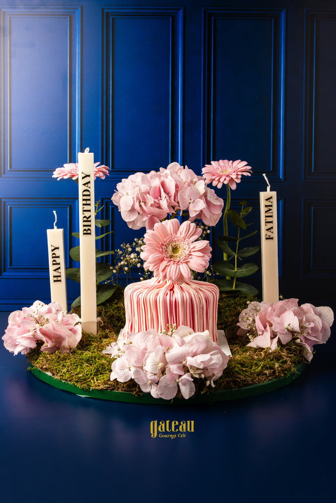 Pink Flowers w/ Cake – Gateau Gourmet