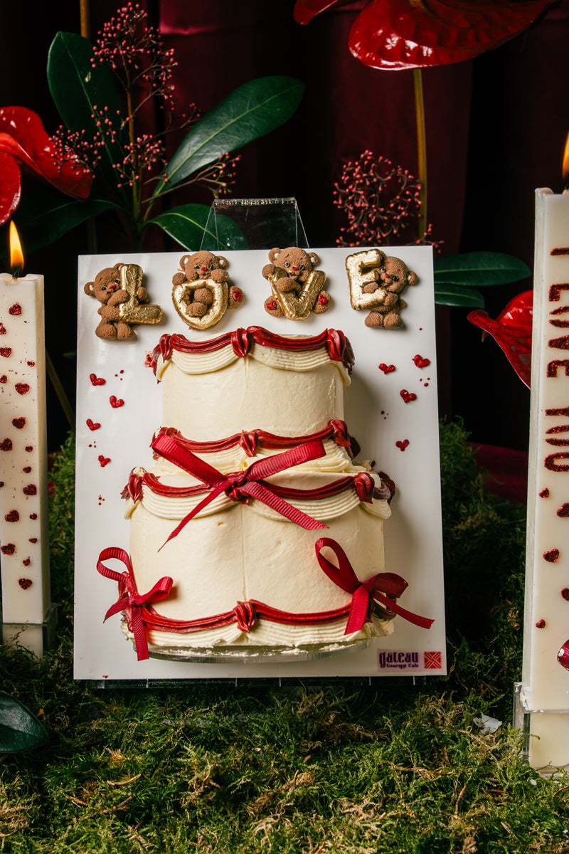 Canvas Classic Cake with Flowers - Red Ribbon Mini Cake Arrangement ...