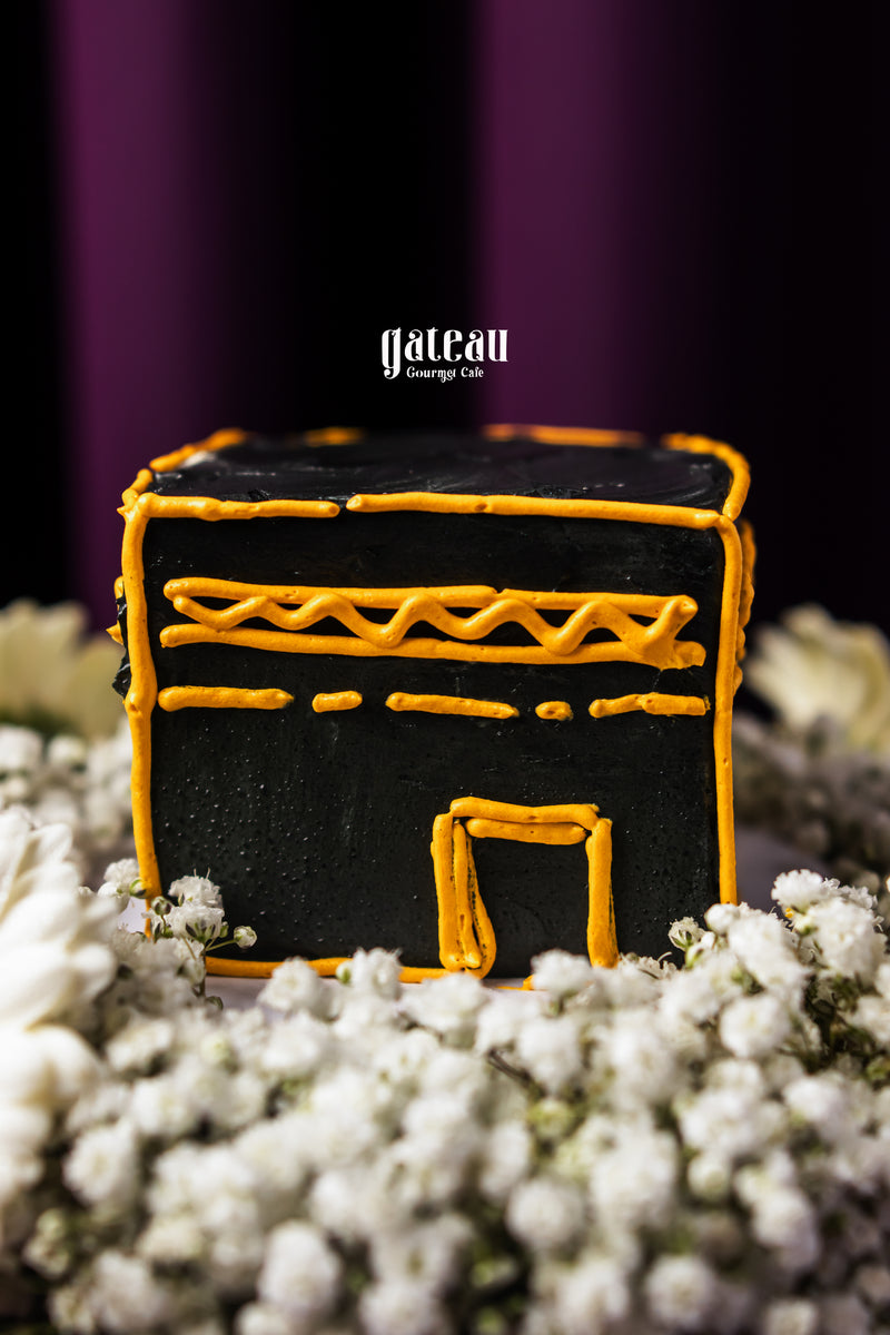 Hajj Mubarak Cake for Gifting – Beautiful Kaaba Design | Gateau Gourmet