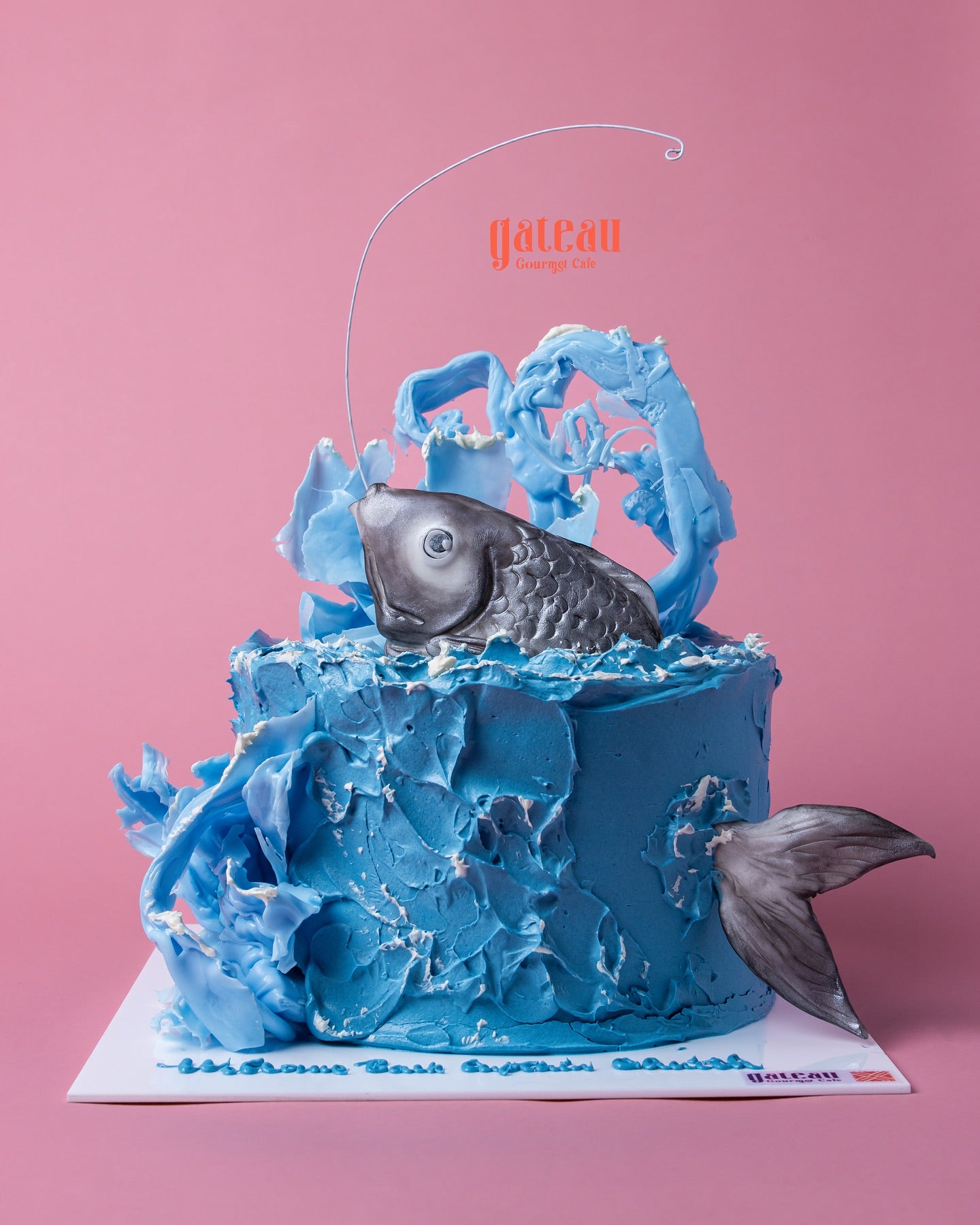 Ocean-Theme Cake with Stunning Design for Him | Gateau Gourmet Cafe